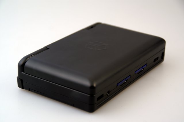 Open Pandora Laptop-Like Linux Handheld Available for Pre-Order – Laptoping